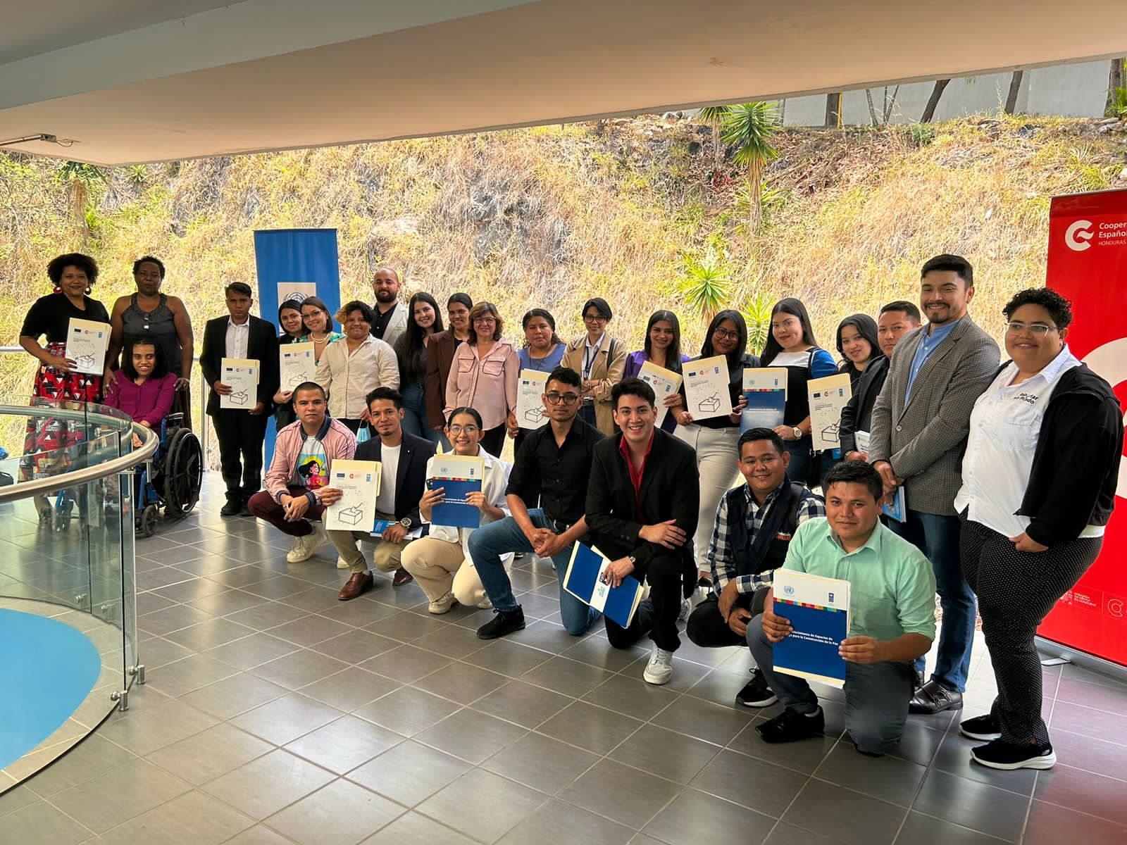 20 organizaciones reciben personería